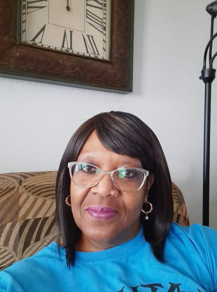 Westerfield,Barbara – Davenport Central Class of 1972